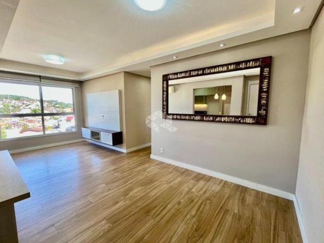 Apartamento semi mobiliado 3 dormitórios, suíte, duas vagas, bairro Tristeza