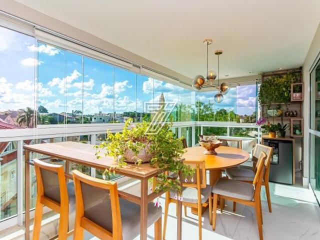 Apartamento semi mobiliado:3 quartos sendo 01 suí
