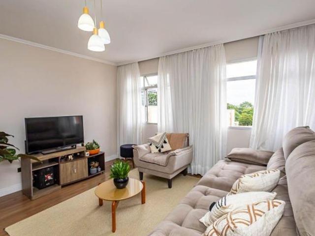 Apartamento semi mobiliado à Venda no Novo Mundo 2 Quartos 1 Vaga coberta 325mil