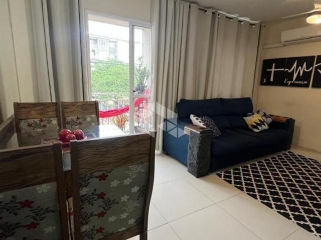 Apartamento Semi Mobiliado à venda no Bairro Humaitá, Porto Alegre, com 67,00m²