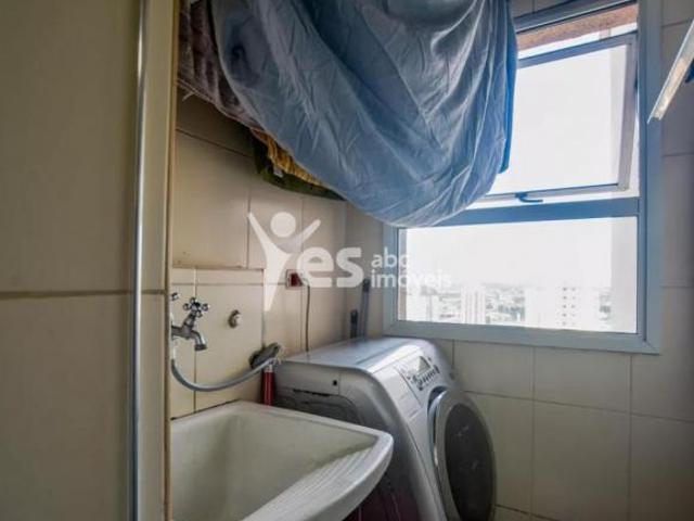 Apartamento semi mobiliado à venda com 70m², Vila Pires Santo André SP REF