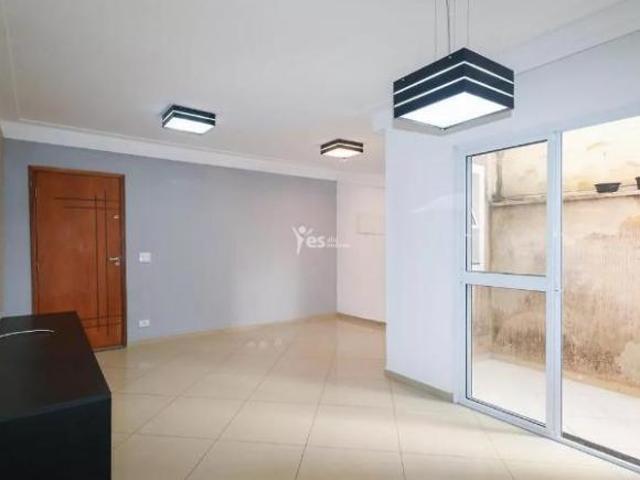 Apartamento semi mobiliado á venda com 84m² de área útil, sendo 3 dormitórios, 1