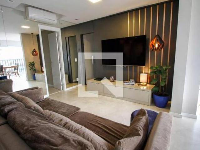 Apartamento semi mobiliado à venda com 3 dormitórios, 2 vagas em Pinheiros, São Paulo/SP