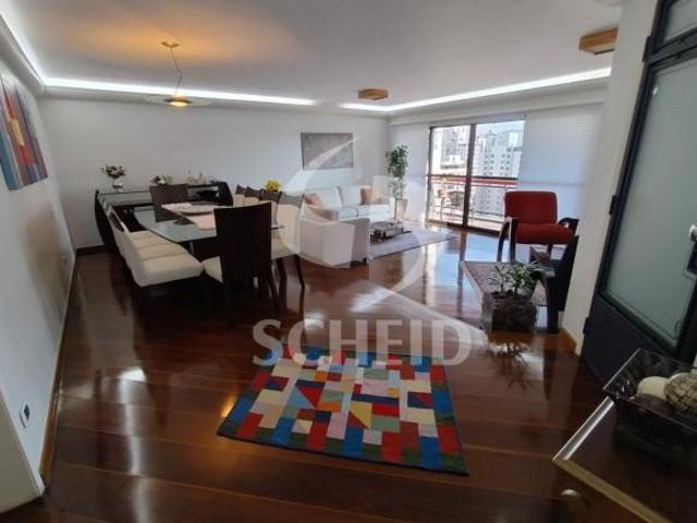 Apartamento semi mobiliado a venda de 171,00m² útil, com 4 quartos e 3 vagas, na Vila Mascote!