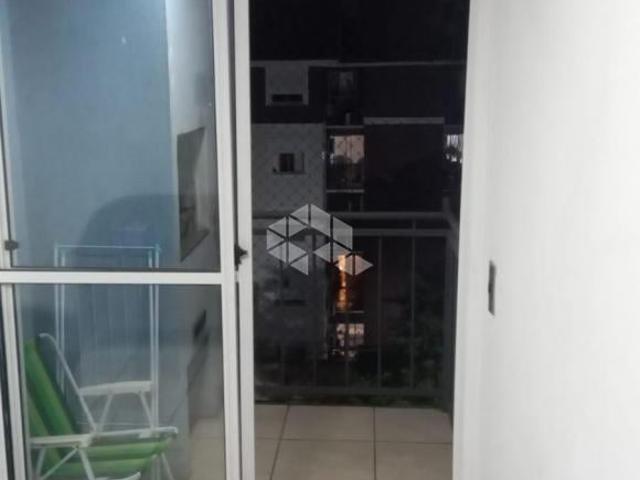 Apartamento Semi Mobiliado à Venda em Bairro Bem Localizado