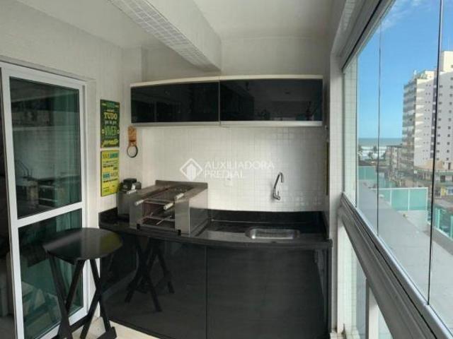 Apartamento Semi Mobiliado à Venda em Praia Grande