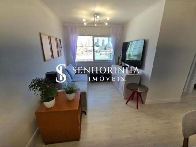 Apartamento semi mobiliado à venda em São Paulo SP, no Tatuapé: 2 dormitórios amplos, 2 salas, 1 ban