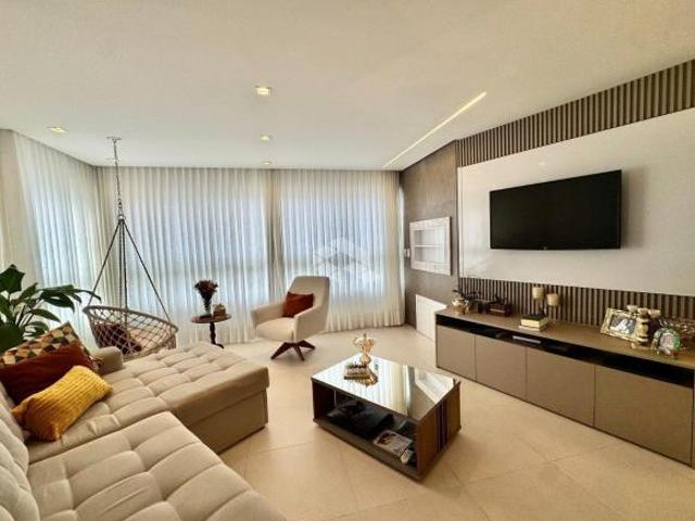 Apartamento semi mobiliado com 3 dormitorios sendo 1 suite no bairro Centro em Canoas/RS