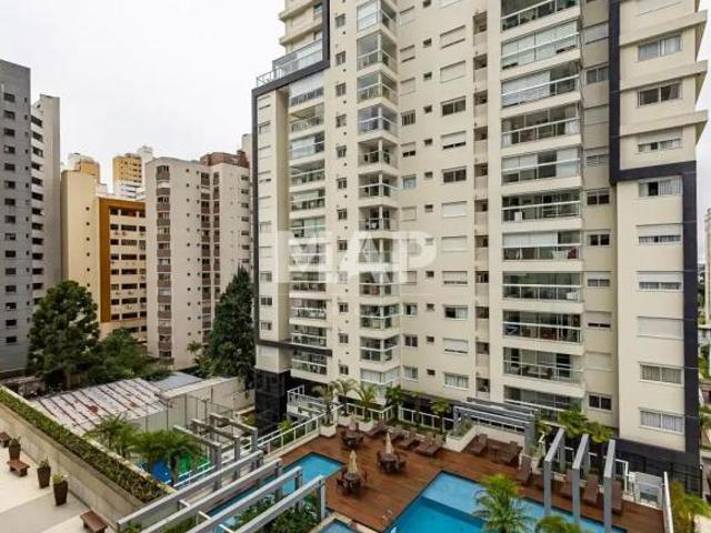 Apartamento semi mobiliado, com 3 dormitórios, suite, lavabo, churrasqueira,duas vagas, à venda