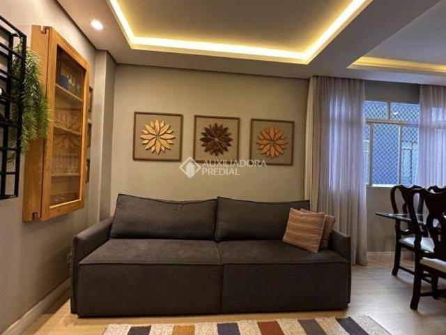 APARTAMENTO SEMI MOBILIADO COM 3 QUARTOS NO ÁGUA VERDE