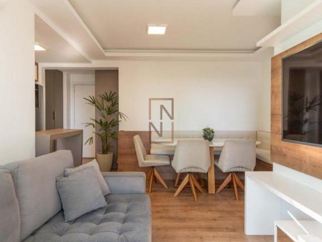 Apartamento semi mobiliado com 3 quartos no Ecoville