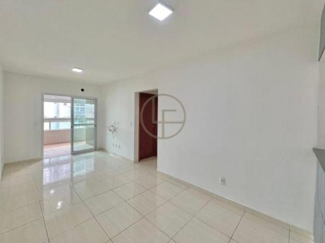 Apartamento Semi Mobiliado com 02 Vagas e Lazer Completo
