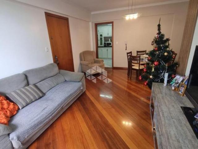 Apartamento semi mobiliado com 03 Dormitórios, 01 Suíte no Centro de Farroupilha, RS
