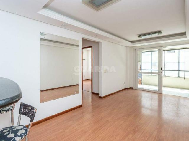 Apartamento semi mobiliado com 2 dormitórios, 1 vaga de garagem, no bairro Passo D'areia COD: 313