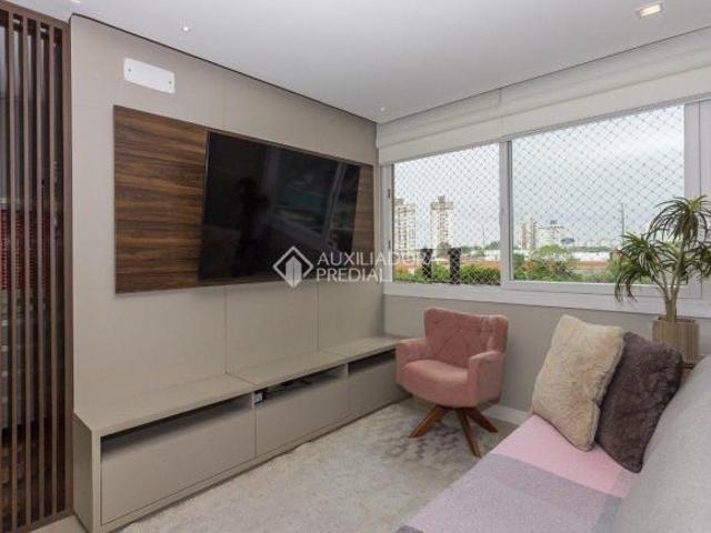 Apartamento semi mobiliado com 2 dormitorios e vaga
