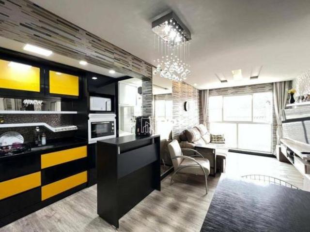 Apartamento semi mobiliado com 2 quartos, sendo 1 suíte à venda, 55 m² por R$ 489. Boqueirão Cur