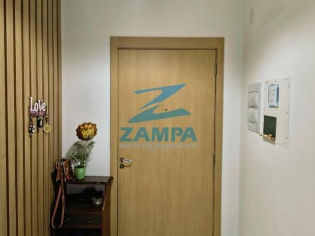 Apartamento semi mobiliado, com 2 quartos, sendo 1suite, cozinha planejada integrada, ar condicionad