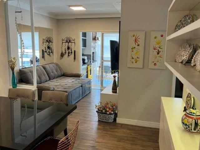Apartamento semi mobiliado com terraço gourmet e 3 dormitórios 1 suíte 2 vagas