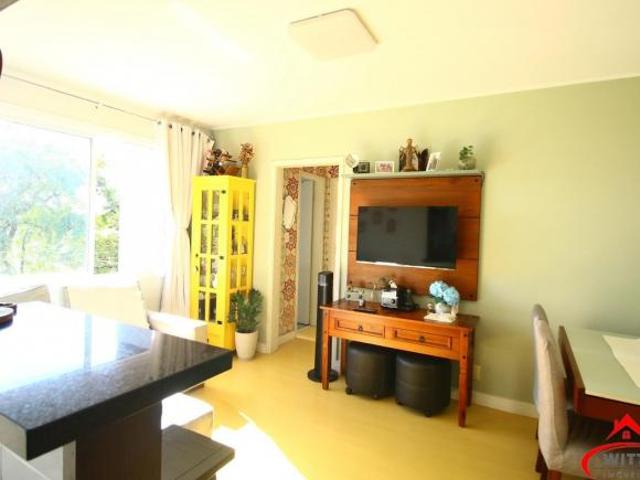Apartamento Semi Mobiliado com Vista para Praça na Medianeira – 2 Dormitórios e