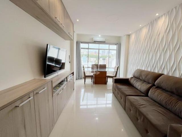 Apartamento semi mobiliado de 55,90 m² e 01 quarto no bairro Floresta