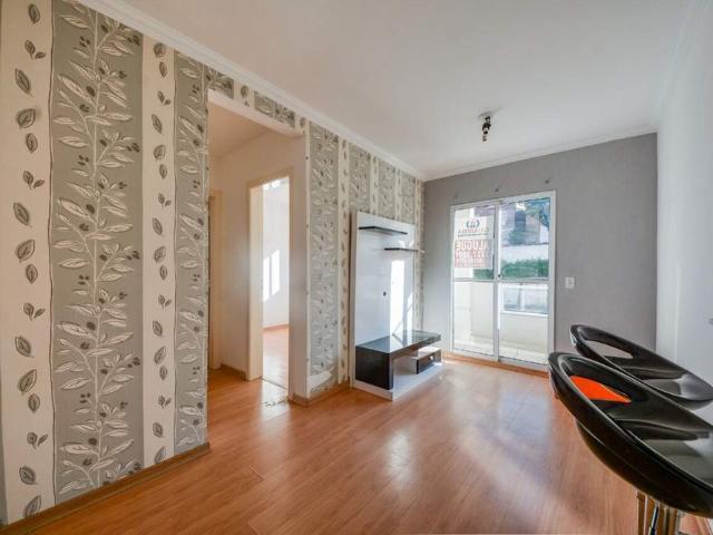 Apartamento semi mobiliado de 2 dormitórios, sendo 1 suíte no bairro Teresópolis, com VAGA e SACADA COD: 516
