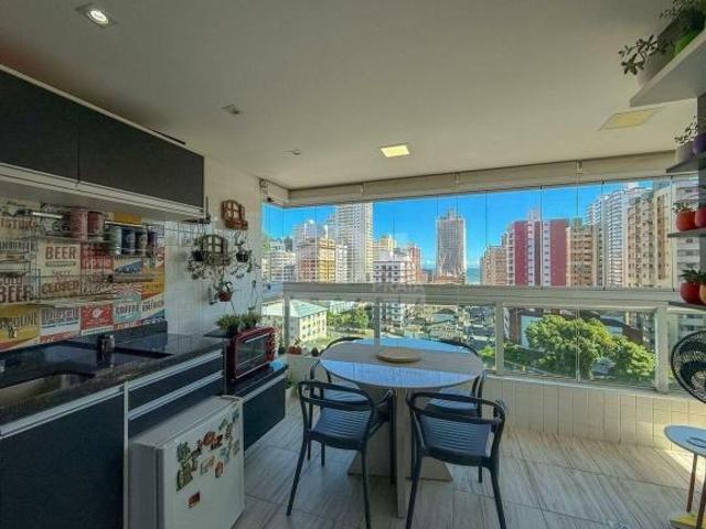 Apartamento SEMI MOBILIADO e VISTA MAR no Canto do Forte, 3 dormitórios, 2 vagas em Praia Grande