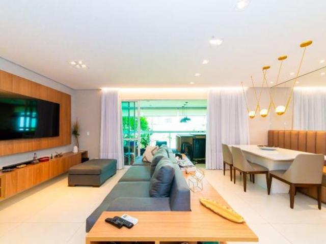 Apartamento Semi mobiliado Ecoville