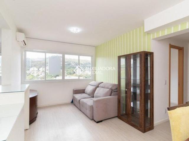 Apartamento Semi mobiliado em Teresópolis