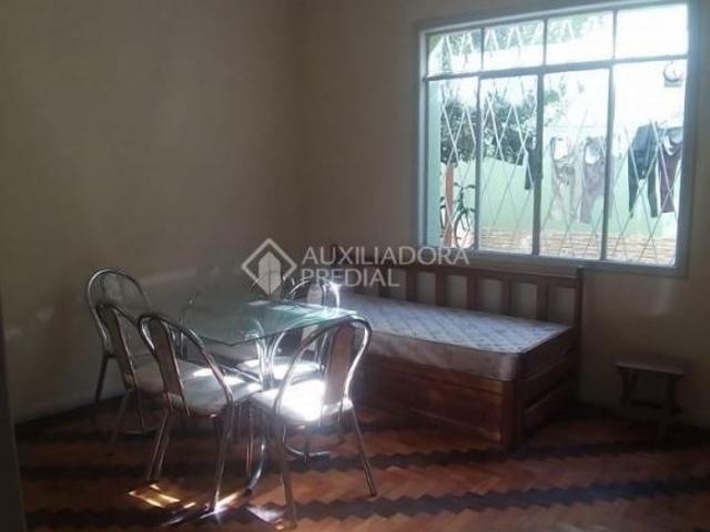 Apartamento Semi Mobiliado em Cidade Baixa