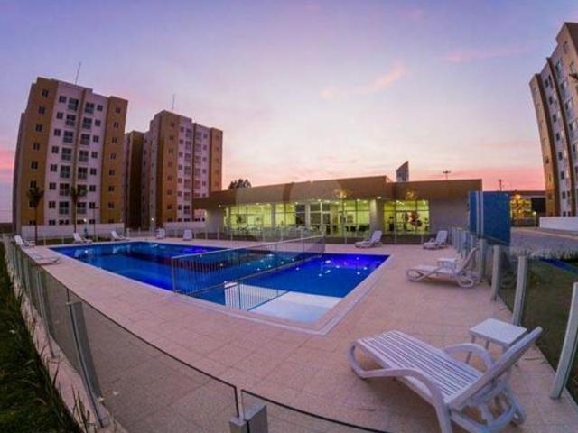 Apartamento Semi Mobiliado em Condomínio Clube – 61m² Privativos | Último Andar | Vista para Piscina