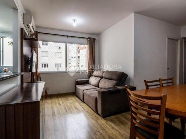 Apartamento Semi Mobiliado em Porto Alegre