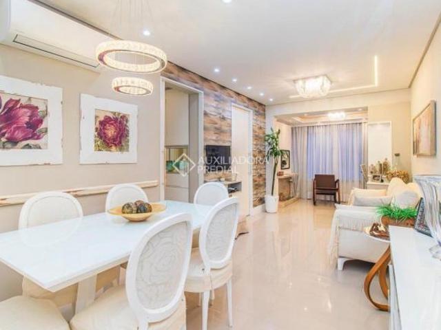 Apartamento Semi Mobiliado em Porto Alegre