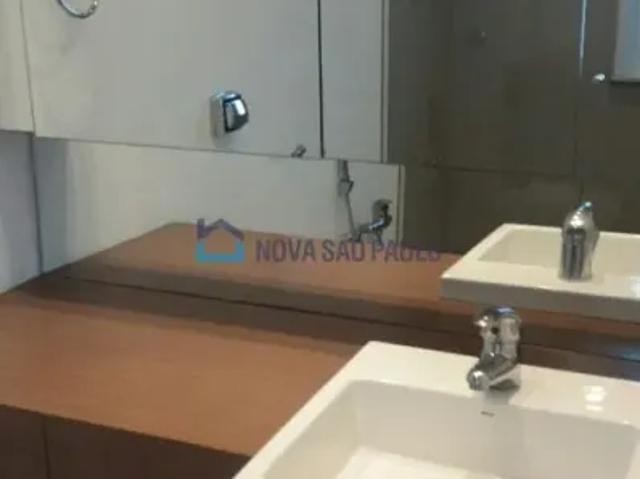 Apartamento SEMI MOBILIADO moderno com 2 dormitórios