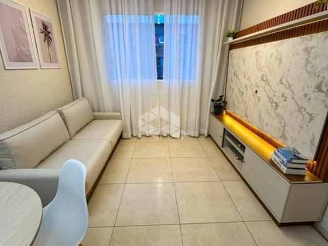 Apartamento semi mobiliado no terceiro andar bairro hipica