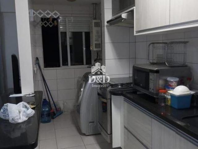 Apartamento semi mobiliado no Bairro Boqueirão