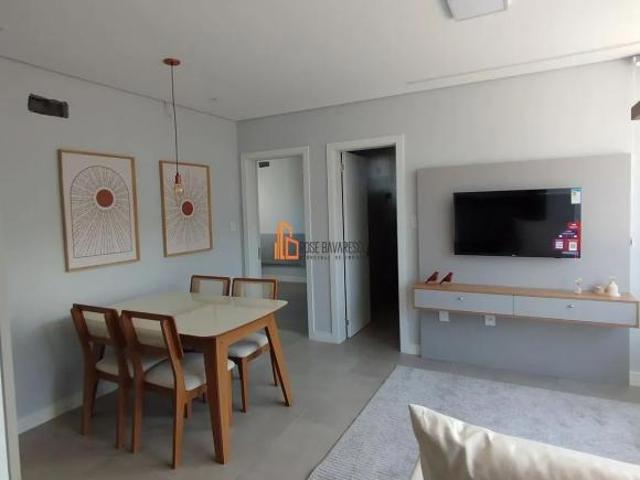 APARTAMENTO SEMI MOBILIADO NO CENTRO!