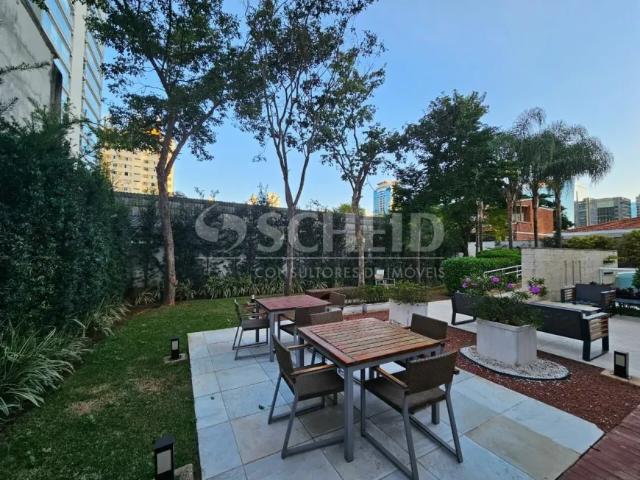 Apartamento semi mobiliado para locação no Itaim Bibi com 93m², 1 dormitório suíte e 2 vagas