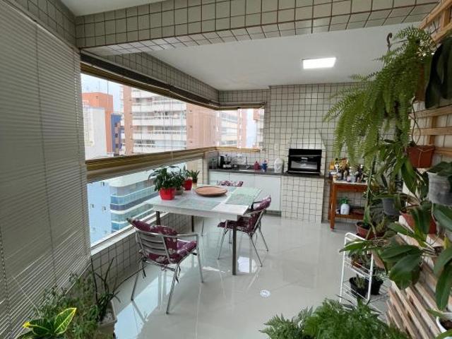 APARTAMENTO SEMI MOBILIADO PROXIMO DA PRAIA R$899.000
