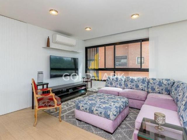 Apartamento Semi novo Próximo Parque Ibirapuera 138 metros 2 suítes 2 vagas de garagens