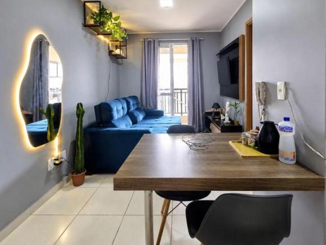 Apartamento semi reformado 1 quarto Varanda Tagua Life Aceita financiamento