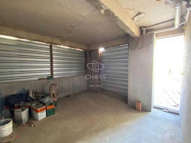 Apartamento semiacabado à venda no Centro