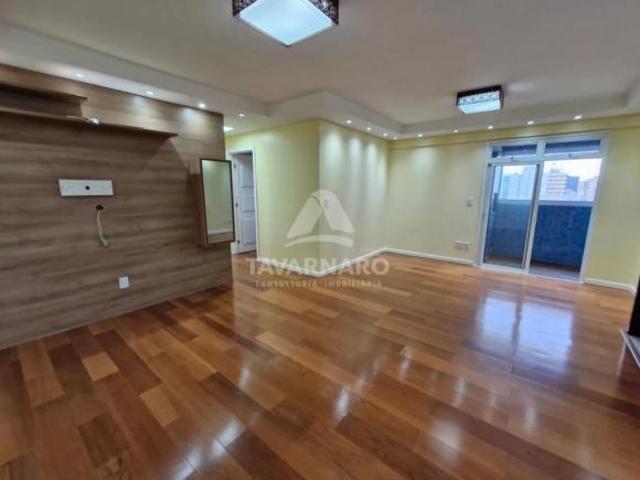 Apartamento Semimobiliado no Centro
