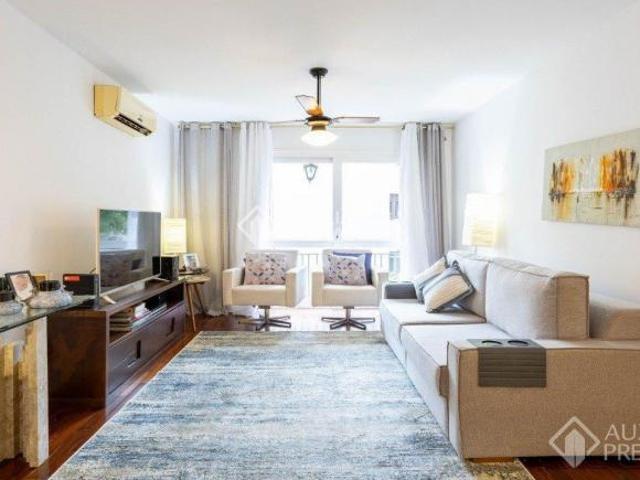 Apartamento semimobiliado no São João, com 3 dormitórios, 1 suíte, 1 vaga