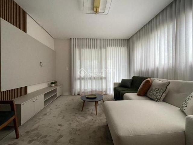 Apartamento semimobiliado à venda, 218 m² Centro Lajeado/RS