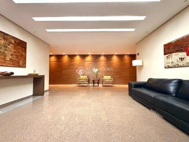 Apartamento semimobiliado a venda Bairro Agua verde, Curitiba PR