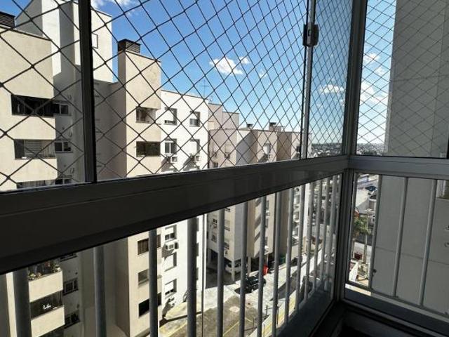 Apartamento Semimobiliado à Venda no Centro de Canoas