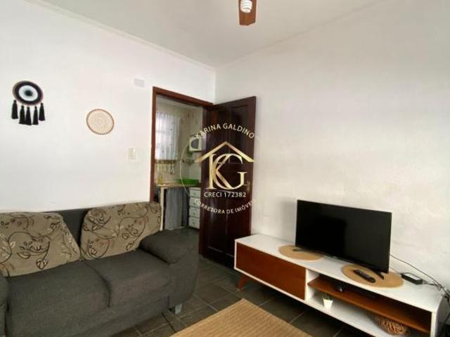 Apartamento Semimobiliado à Venda no Bairro Canto do Forte, Praia Grande/SP