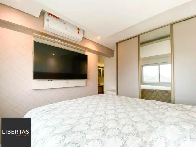 Apartamento semimobiliado, andar alto, com vista perene – Jardim Lindóia