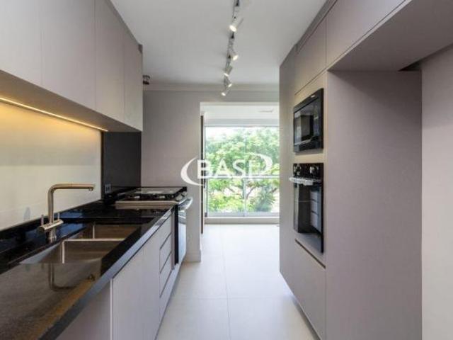 Apartamento semimobiliado com 4 dormitorios a venda, Condominio Quartier