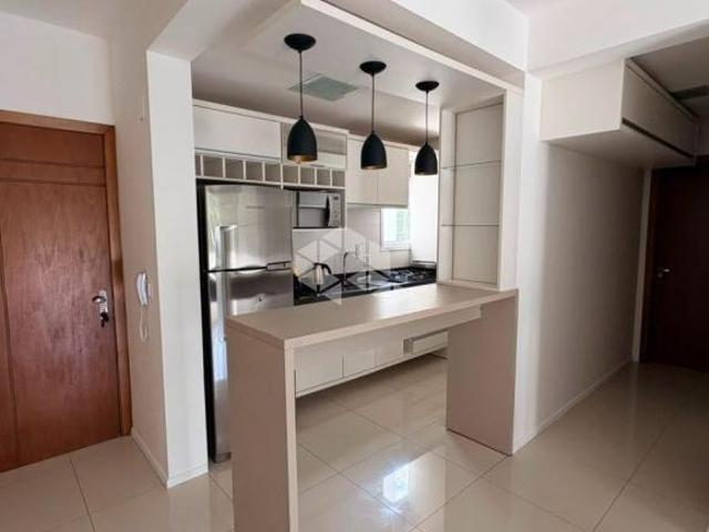 APARTAMENTO SEMIMOBILIADO COM 02 DORMITÓRIOS NO BAIRRO SANTO INÁCIO
